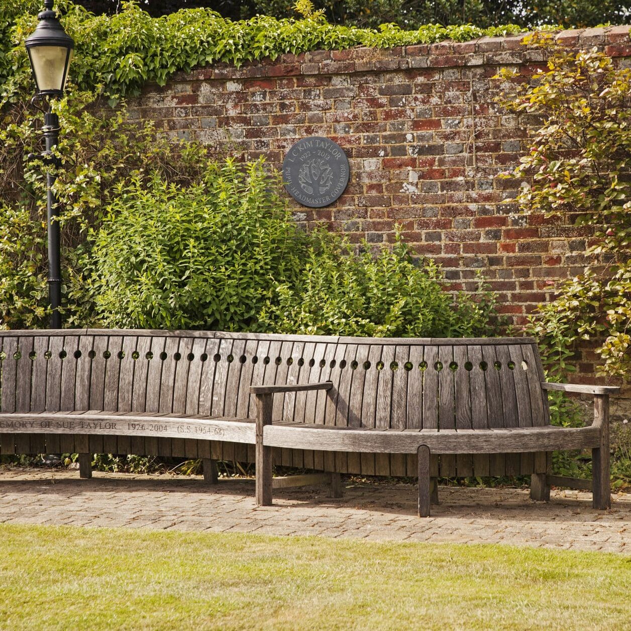 In Memoriam - Old Sennockians