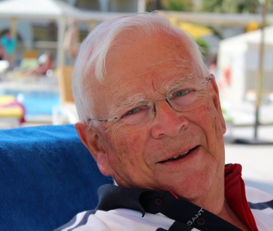 In Memoriam - Old Sennockians